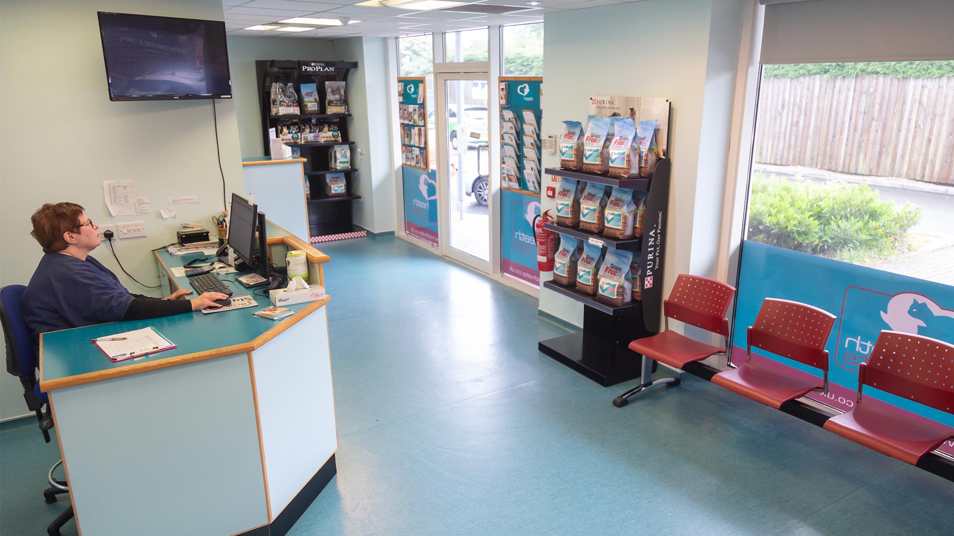 Contact Us | Local Vets in Cardiff - Heath Vets